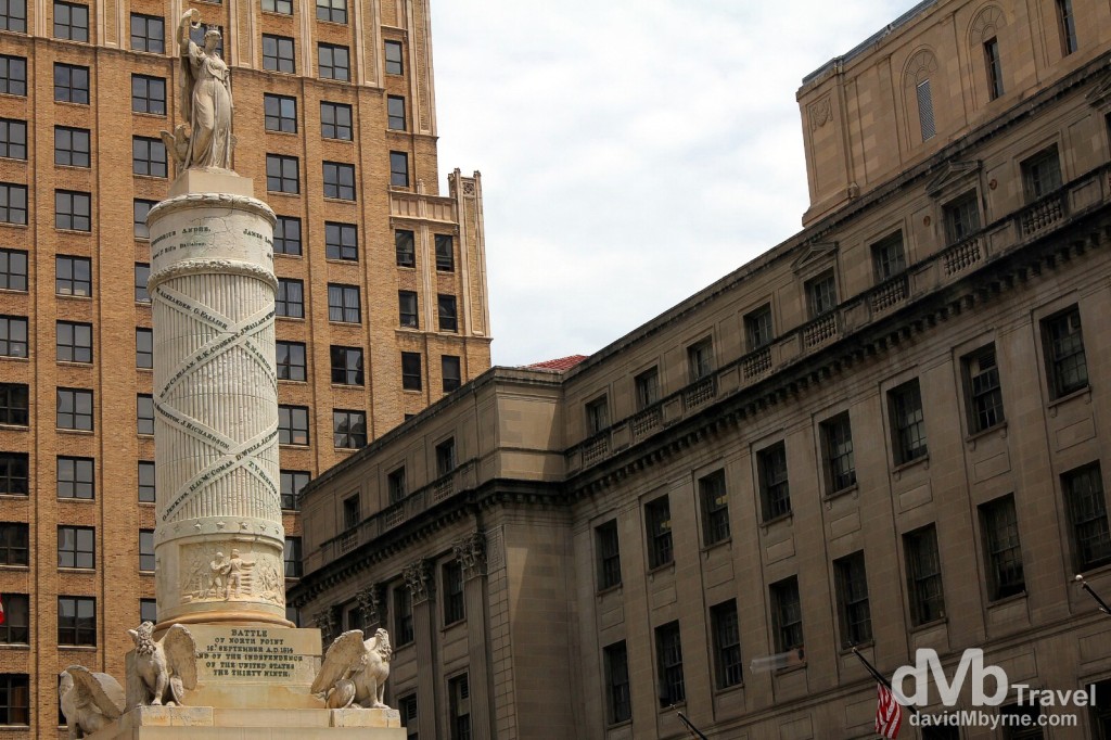 Battle Monument, Baltimore, USA - Worldwide Destination Photography ...
