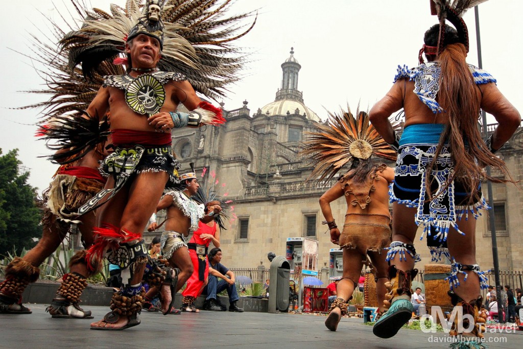 Aztec War Dance. Zocalo, Mexico City - Worldwide Destination ...