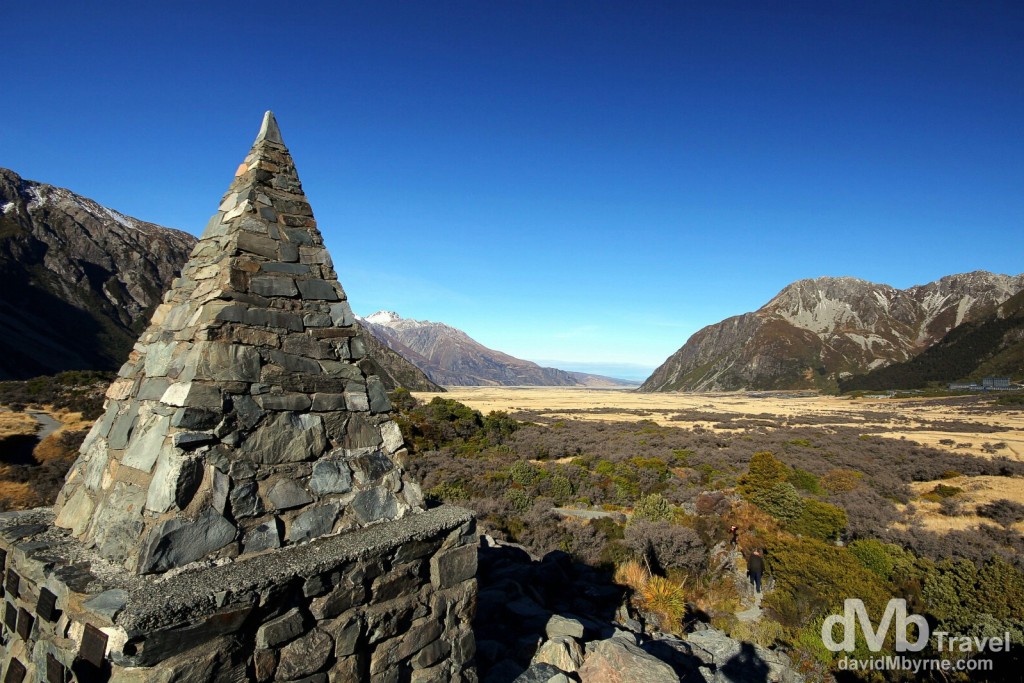 Mount Cook National Park, New Zealand - Worldwide Destination ...